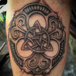 Descubre todo sobre el simbolo triqueta, su historia y más