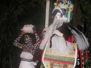 Eggun: rezos, ofrendas, cajón, oro y más